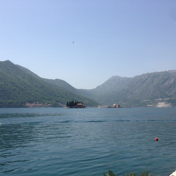 Best places in Risan