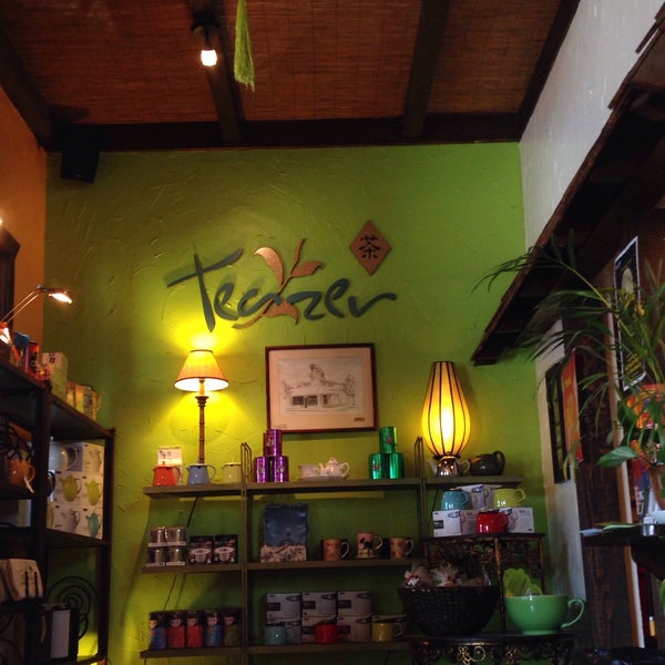 Teazer World Tea Market - Tower District - 33 tips from 681 visitors