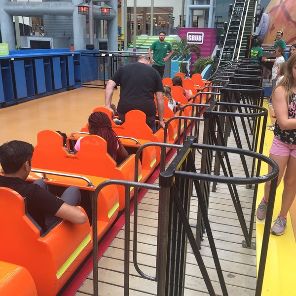 Nickelodeon Universe Pepsi Orange Streak