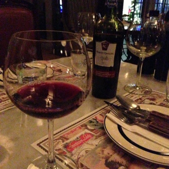 Wine I Love You (ไวน์ ไอเลิฟยู) - Wine Bar in Bang Kapi
