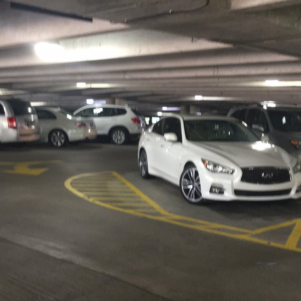 Photos at CNN Center Upper Deck Parking Lot - Downtown Atlanta - 3 tips ...