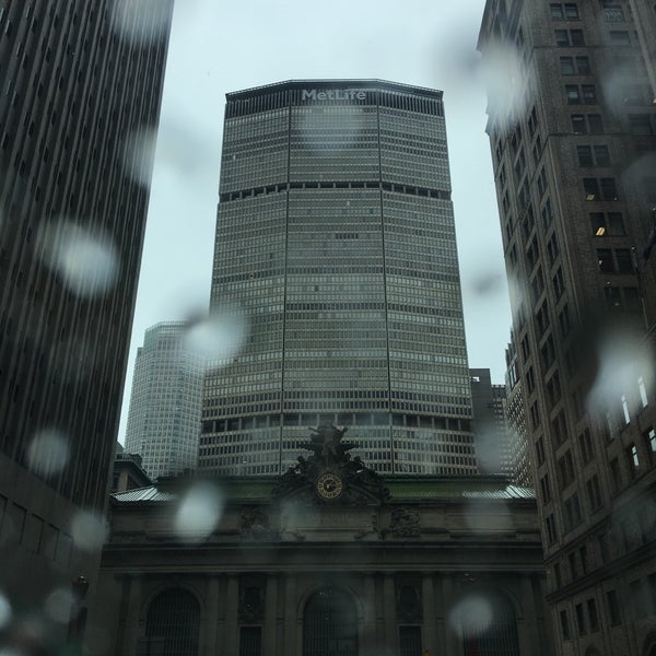 Metlife Building Godzilla