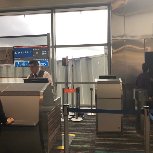 Gate H7 - Miami International Airport - Concourse H