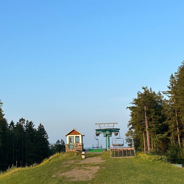 Spruce Lake Lift Holiday Valley - 1 tip