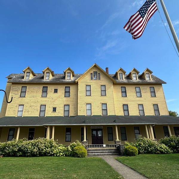 Hotel Lenhart - Hotel in Bemus Point