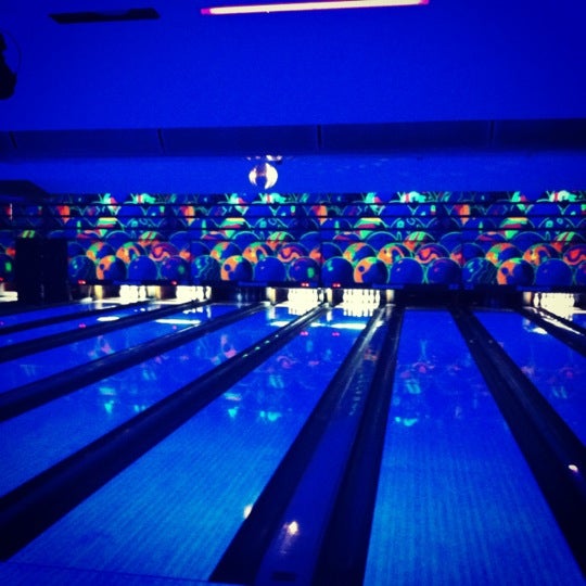 Master Bowl & Fun (Now Closed) - Bowling Alley