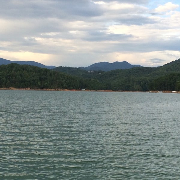 Fontana Lake - Lake