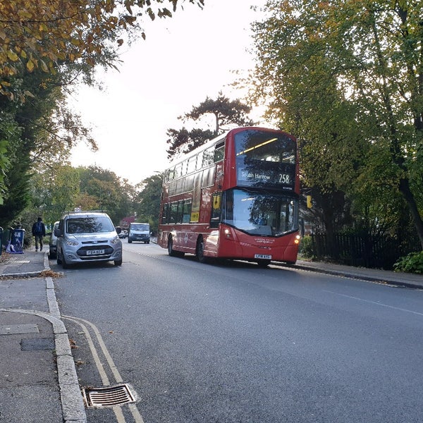 TfL Bus 258 - Bus Line in Harrow