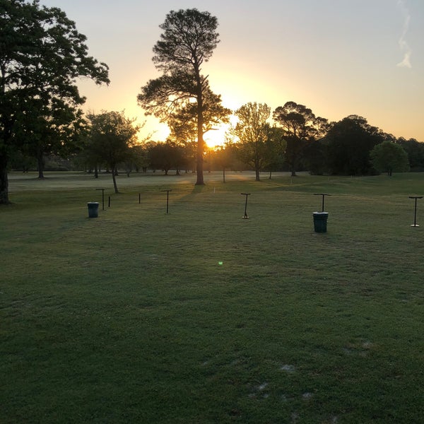 Sunkist Country Club - Golf Course in North Biloxi