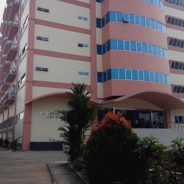 Gedung 2 Politeknik Kelapa Sawit Citra Widya Edukasi - Bekasi, Jawa Barat