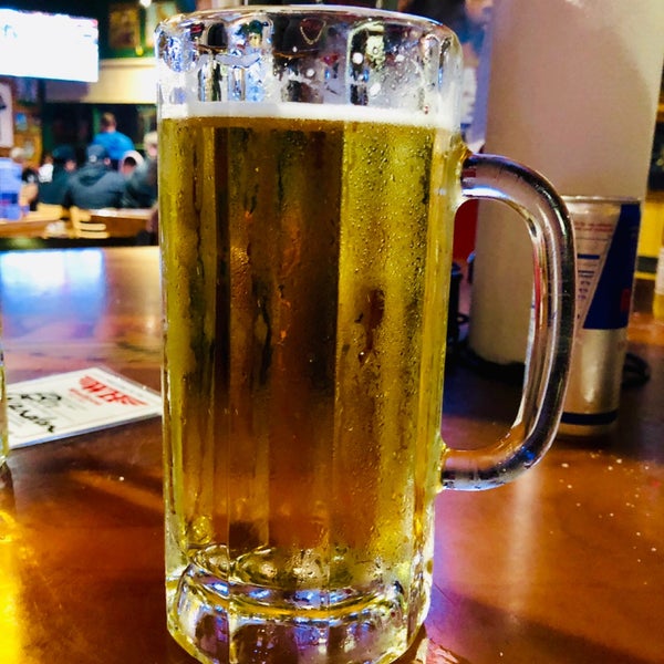 Ker’s WingHouse Bar & Grill - 54 tips