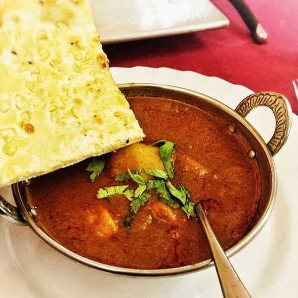 Restaurace kolem Harfy