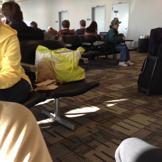 Gate G8 - Minneapolis, MN