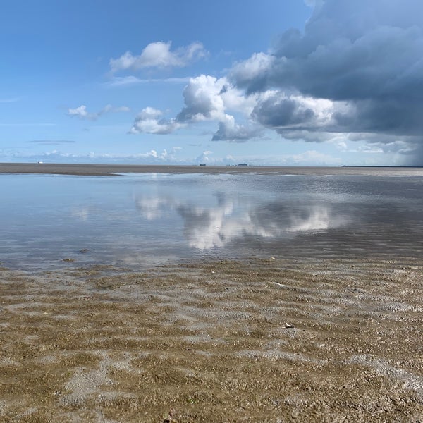 Photos at Sandymount Strand - Beach in Dublin