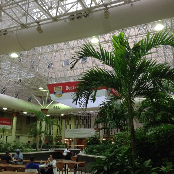 UH Atrium - University Circle - Cleveland, OH