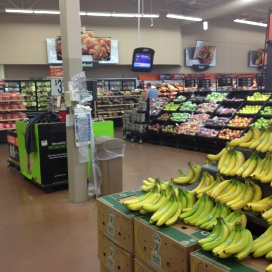 Walmart Supercenter - 10 tips from 355 visitors