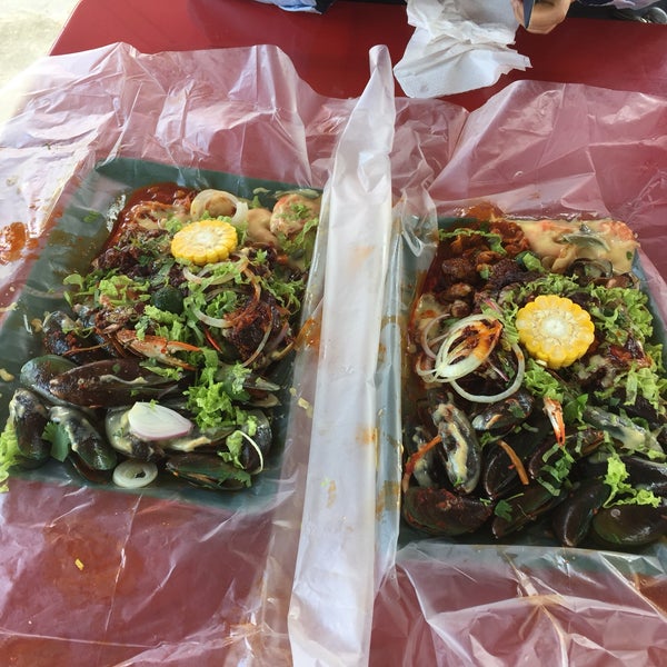 Warong Mak Eton (Belangkas & Shell Out) - Seafood Restaurant in Pasir ...