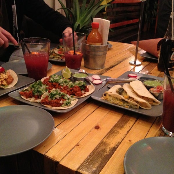 Tres Carnales Taquería - Downtown Edmonton - 10119 100A Street