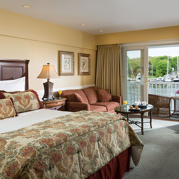 Grand Harbor Inn - Hotel