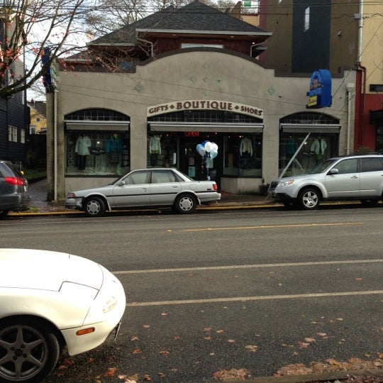 Queen Anne Dispatch - East Queen Anne - Seattle, WA