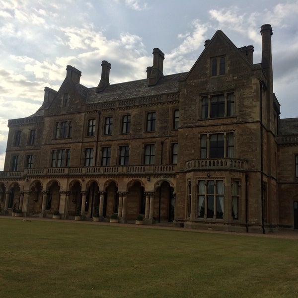 Walton Hall - Hotel