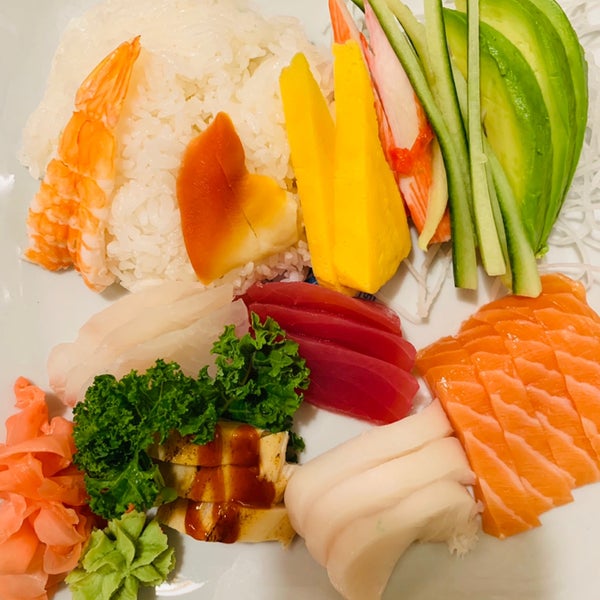 Oyshi Sushi - Harbourfront - 12 Queens Quay W