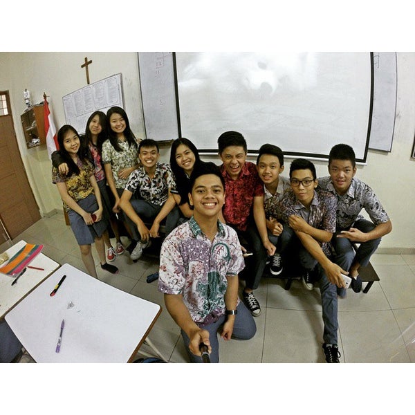SMAK 2 BPK PENABUR - High School in Bandung