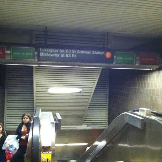 MTA Subway - Lexington Ave/63rd St (F/Q) - Upper East Side - New York, NY
