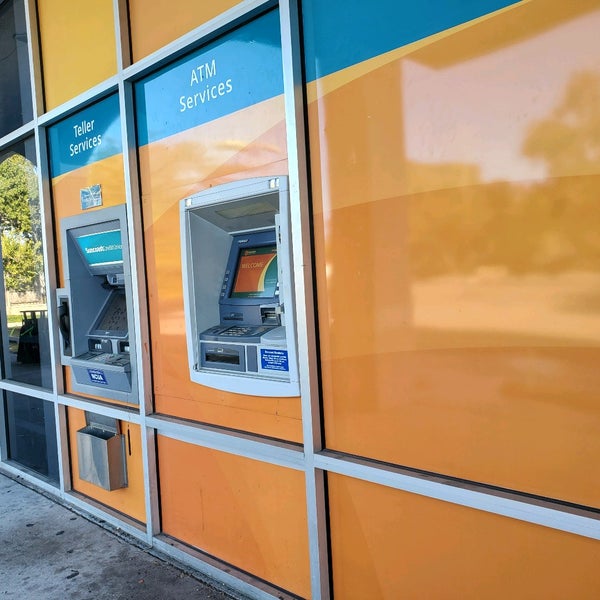 Suncoast Credit Union - 2100 34th St S