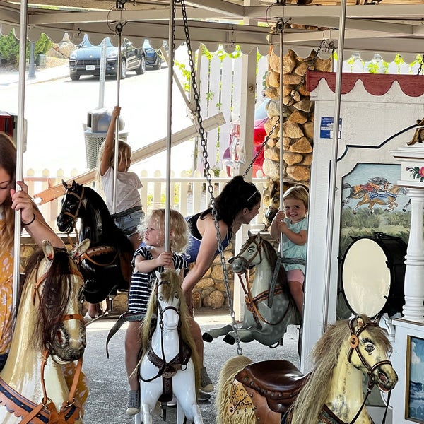 Watch Hill Carousel - Amusement Park