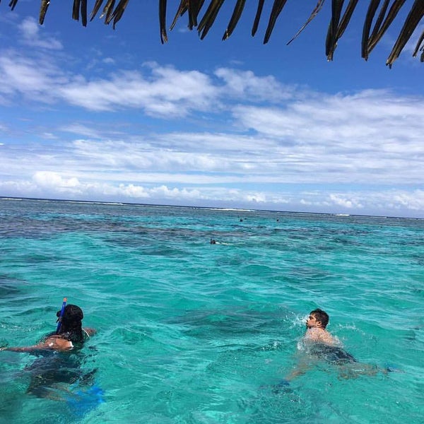 Captain Tama's Lagoon Cruizes, Rarotonga, Cook Islands - Muri Beach