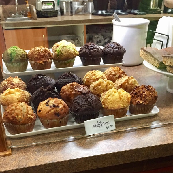 Max's Cafe - Coffee Shop in Downtown West