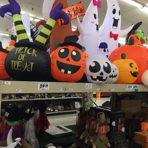 Menards - Maplewood - Oakdale - 2280 Maplewood Dr