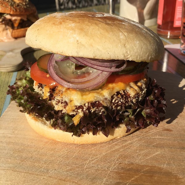 Corvin S Burger Bier