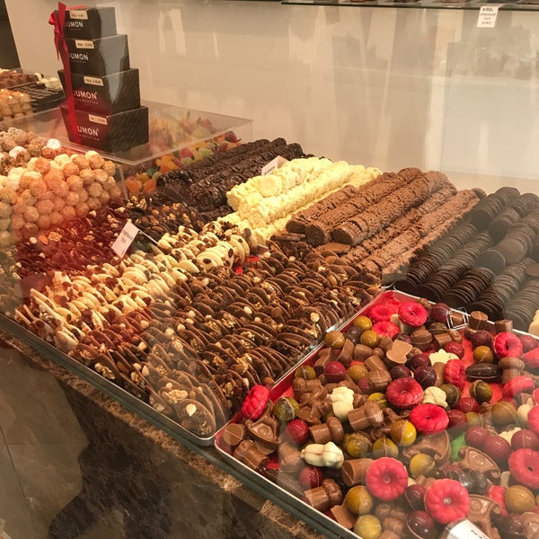 Chocolatier Dumon - Torhout, West-Vlaanderen