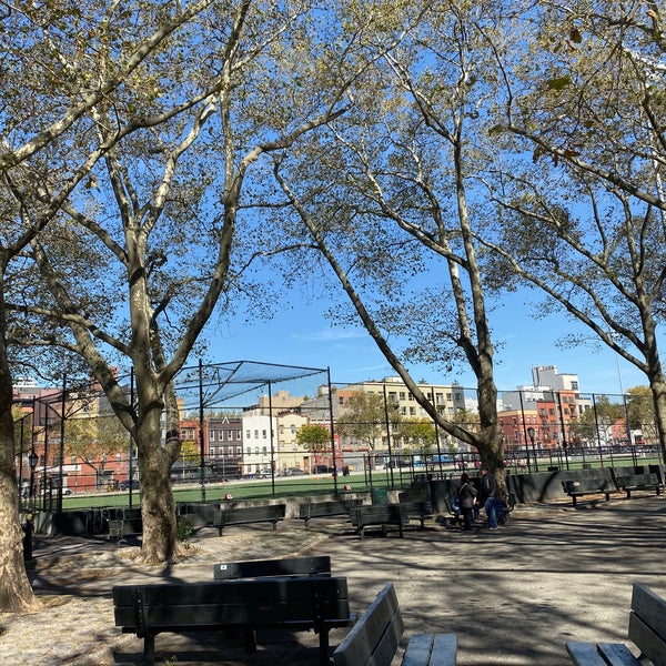 Sternberg Park - East Williamsburg - 4 tips