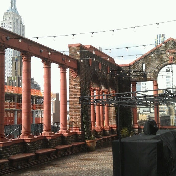 Photos at Pod 39 Rooftop Bar - Cocktail Bar in Murray Hill