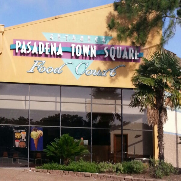 Pasadena Town Square Mall - Shopping Mall in Downtown Pasadena