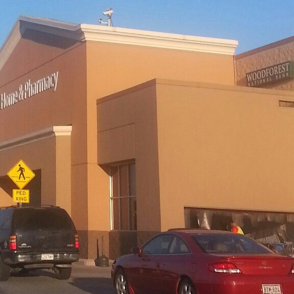 Photos at Walmart Supercenter - Big Box Store in Pasadena