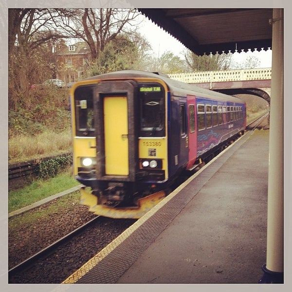 Redland Railway Station (RDA) - Train Station