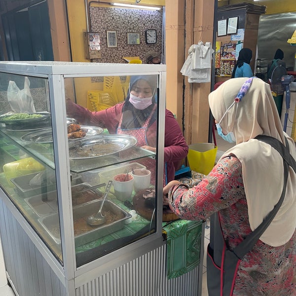 Pasar Besar Gua Musang - Market in Gua Musang