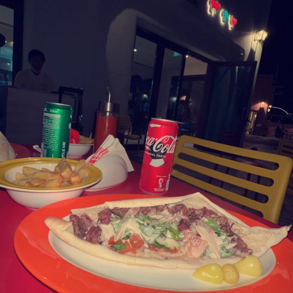 Shawarma ELKHEBBEZ - Shawarma Place in Doha