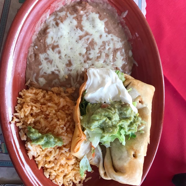 Maria Elena's Restaurant - 27 tips