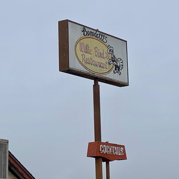 Willie Bird's Restaurant - 16 tips from 349 visitors