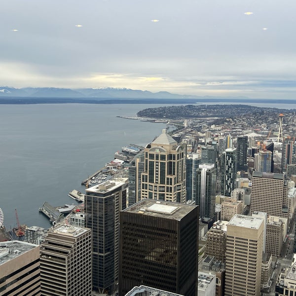 Columbia Center - Seattle Central Business District - 701 5th Ave