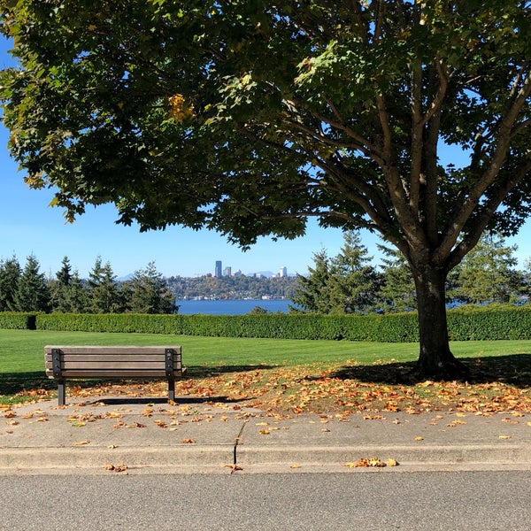 West I-90 Lid Park - Park in Mercer Island