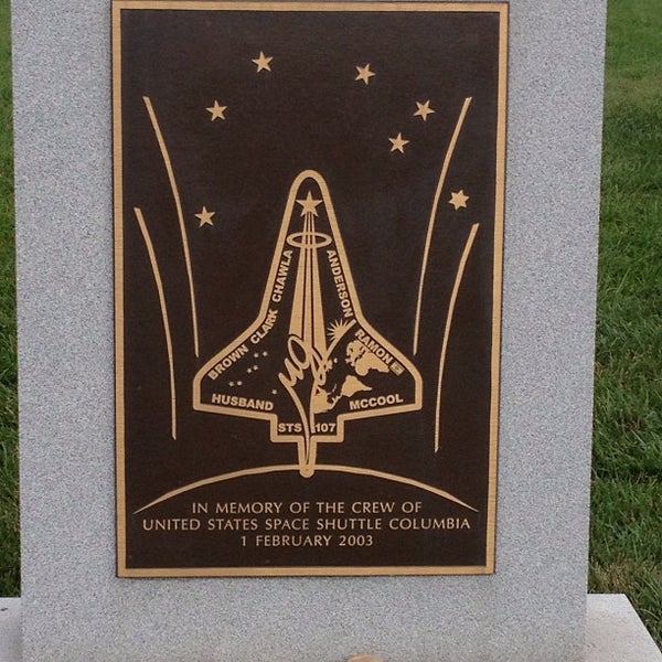 Space Shuttle Columbia Memorial - Memorial Site