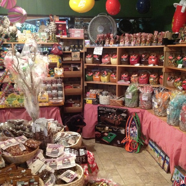 Bullfrog Corner - 101 E Moore St