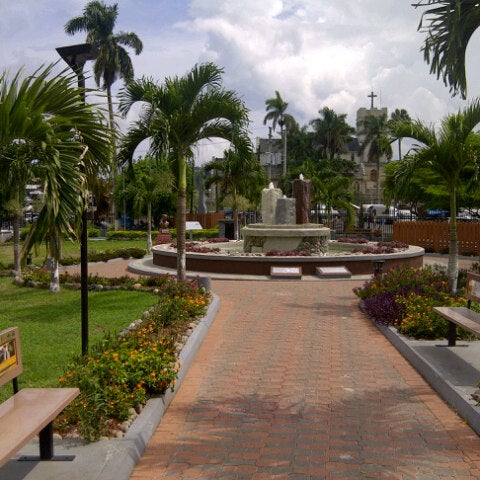 Mandeville Town Centre