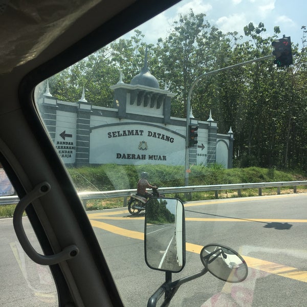 Photos at Plaza Tol Pagoh - 13 tips from 6058 visitors